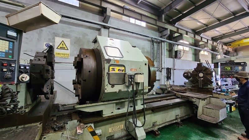 IKEGAI 60” x 532” Model ANC-75 Double End CNC Oil Country Lathe With 29 ...