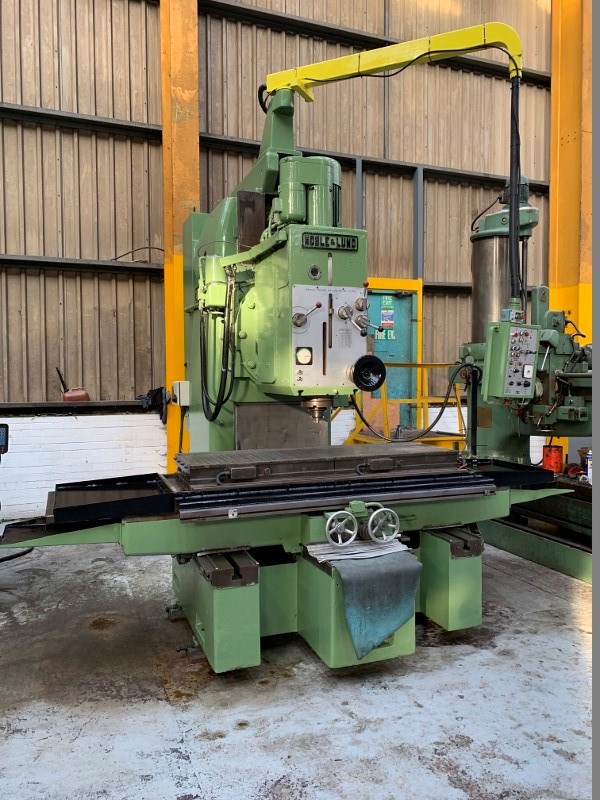NOBLE & LUND HEAVY DUTY KNEELESS VERTICAL MILLING MACHINE WITH POWERED ...