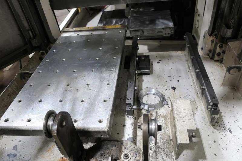 FANUC ROBODRILL ALPHA D21LiA5 CNC DRILL TAP VERTICAL MACHINING CENTER ...