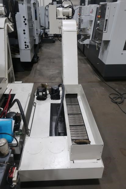 FANUC ROBODRILL ALPHA D21LiA5 CNC DRILL TAP VERTICAL MACHINING CENTER ...