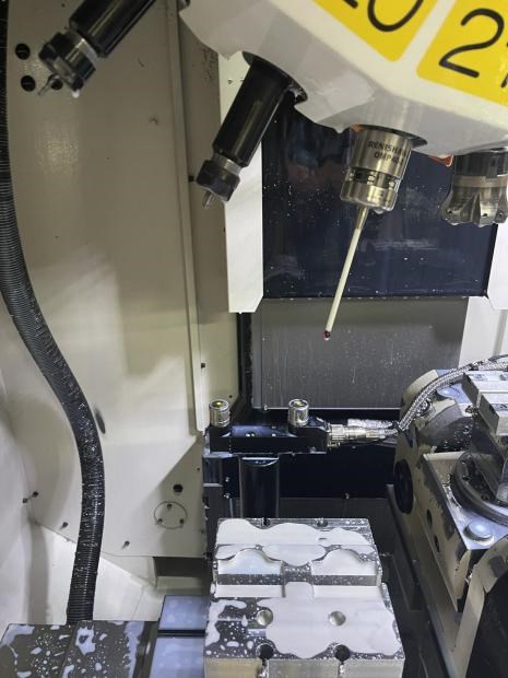 FANUC ROBODRILL A-D21MiB5 5-AXIS CNC DRILL TAP VERTICAL MACHINING ...