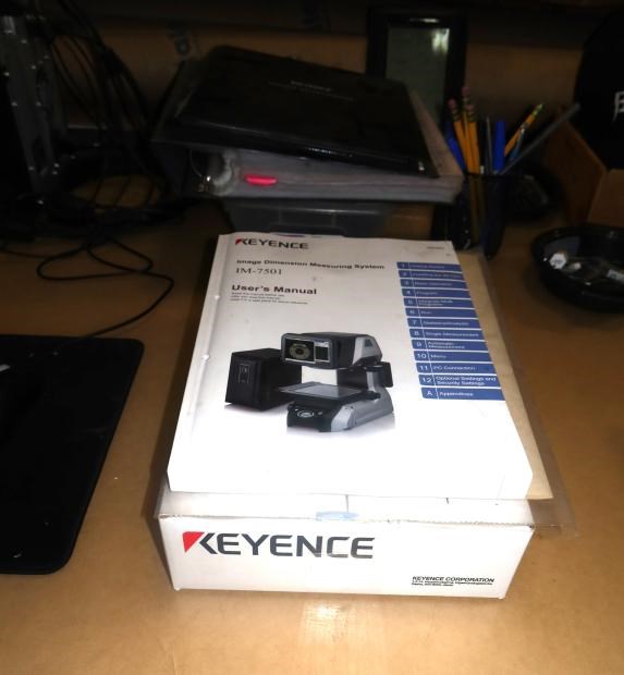 KEYENCE IM-7500 NON CONTACT MEASURING SYSTEM WITH IM-7030 LARGE STAGE ...