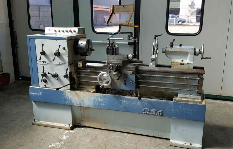 Centre Lathe PADOVANI - LABOR 200S - 200x1000mm | pressXchange