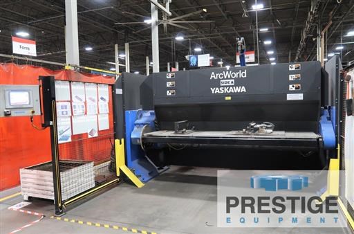 Yaskawa Motoman MA2010 Weld Cell With 6-Axis Robot & Ferris Wheel ...