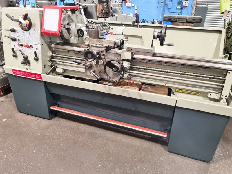 COLCHESTER TRIUMPH 2000 15& X 50& GAP BED CENTRE LATHE | pressXchange