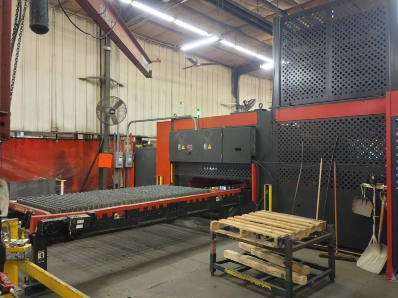 2017 Amada LCG3015AJ, 5x10, 6KW Fiber Laser, Dual Pallet Shuttle Tables ...