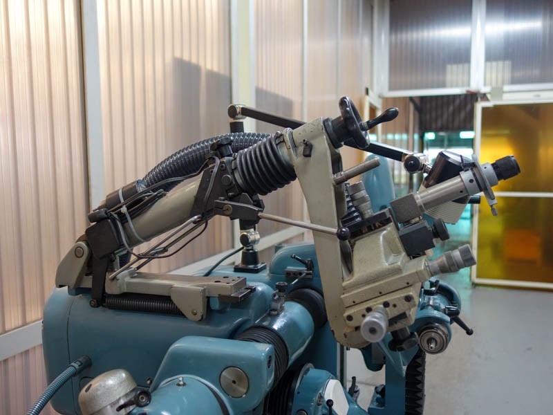 Universal grinding machine EWAG WS11-SP | pressXchange