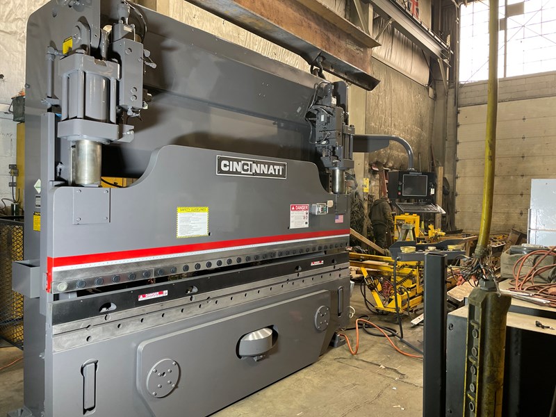 90 Ton X 10' Cincinnati Model 90AF8 Autoform CNC Hydraulic Press Brake ...