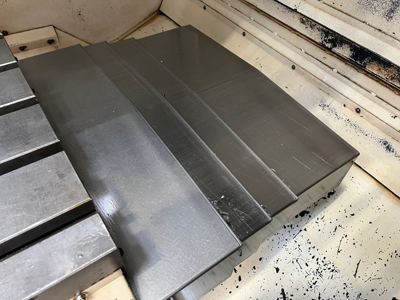 HURCO VMX24 Vertical Machining Centre with MAX Control. Year 2008 ...