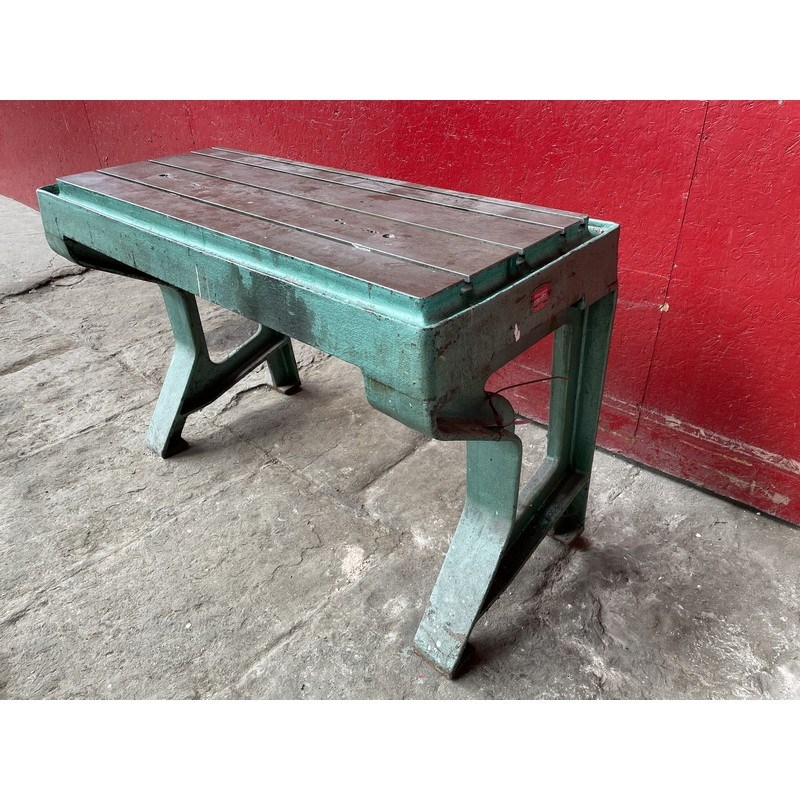 Table Cast Iron Tee Slotted 1350mm x 600mm x 910mm high Elliot ...