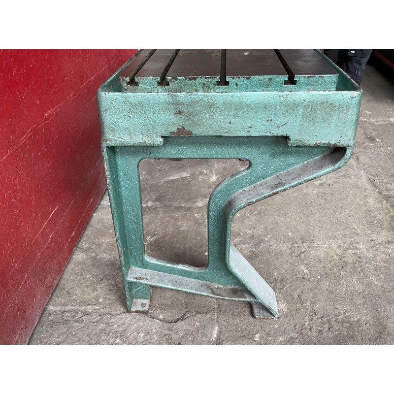 Table Cast Iron Tee Slotted 1350mm x 600mm x 910mm high Elliot ...
