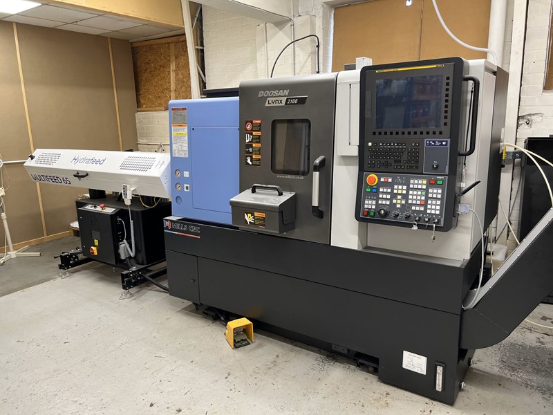 DOOSAN LYNX 2100 CNC Lathe with Fanuc I series Plus Control | pressXchange