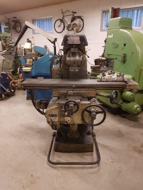 Universal milling machine GAMBIN 2M, table: 1500 x 300 mm | pressXchange