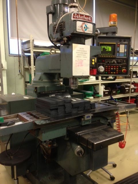 CNC-Milling machine JOHNFORD, table: 1067 x 330 mm | pressXchange