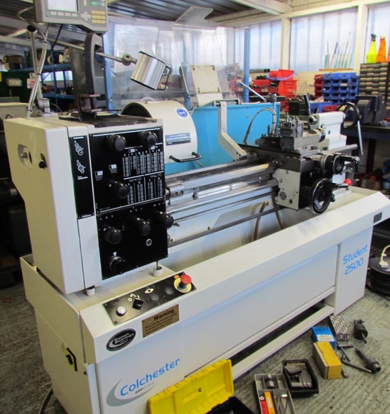Used COLCHESTER STUDENT 2500-GAP BED CENTRE LATHE | pressXchange