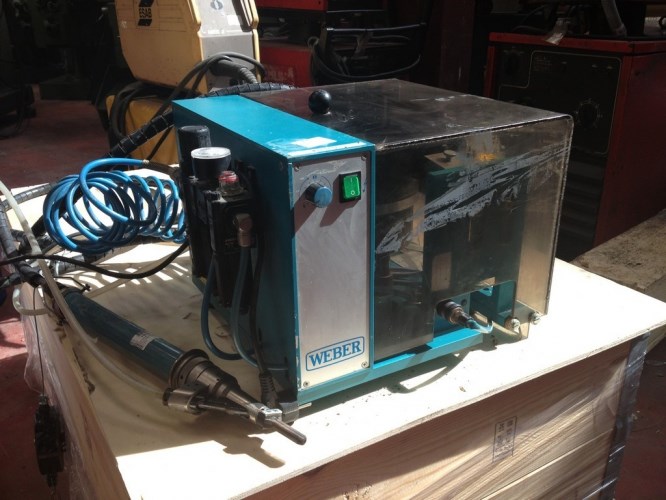 AUTOMATIC SLEEPER-SCREW DRIVER MACHINE WEBER | pressXchange