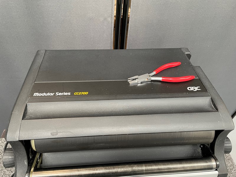 GBC MagnaPunch with CC2700 Coil Binder and Coil Die | pressXchange