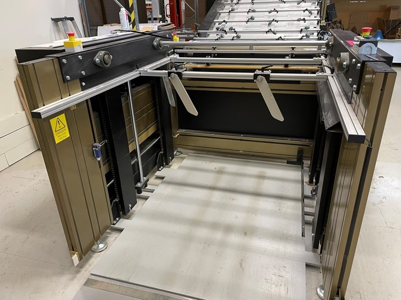 Lamina 1110BL | pressXchange