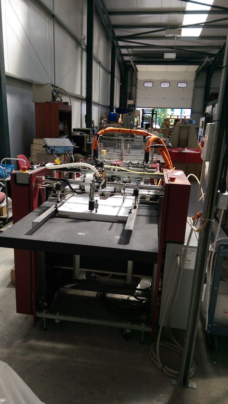 2012 Moll Sprint Capacity folder gluer, SENSIBLE OFFERS CONSIDERED ...