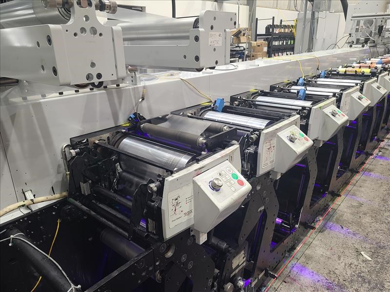 MARK ANDY PERFORMANCE SERIES FLEXOGRAPHIC PRINTING PRESS, MODEL P7A-13 ...