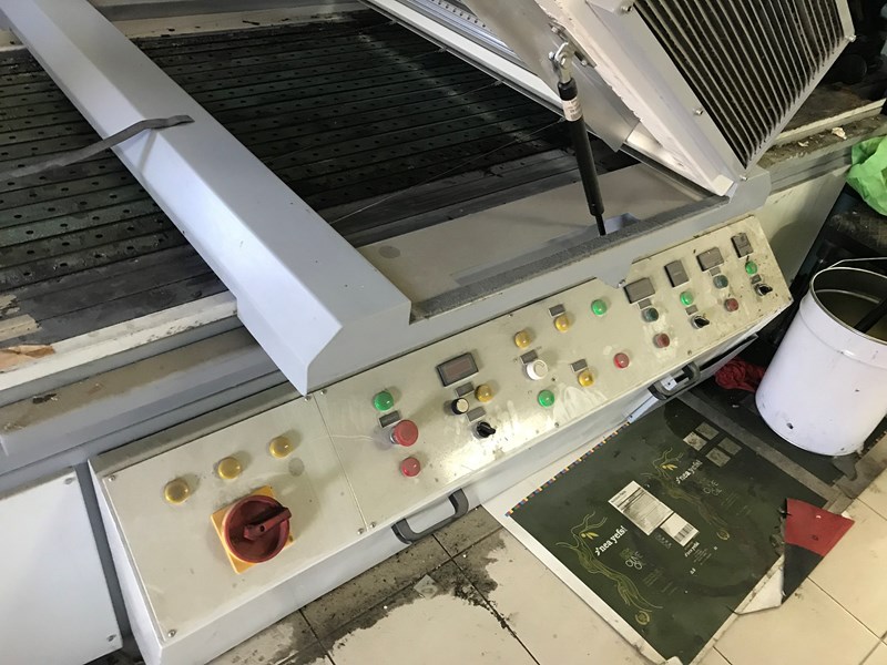 POLYGRAPH WITH EMA UV SYSTEM / 3.500 EU | pressXchange