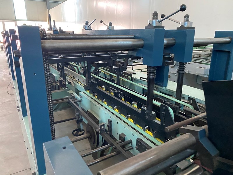 KAMA FKM 100-2 with glue disks & spray gun system / 13.000 EU FOB ...