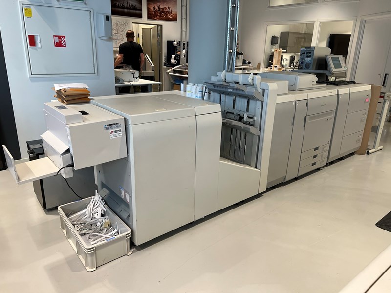 Canon ImagePress C800 with Tree-Knife Trimmer and Square Fold ...