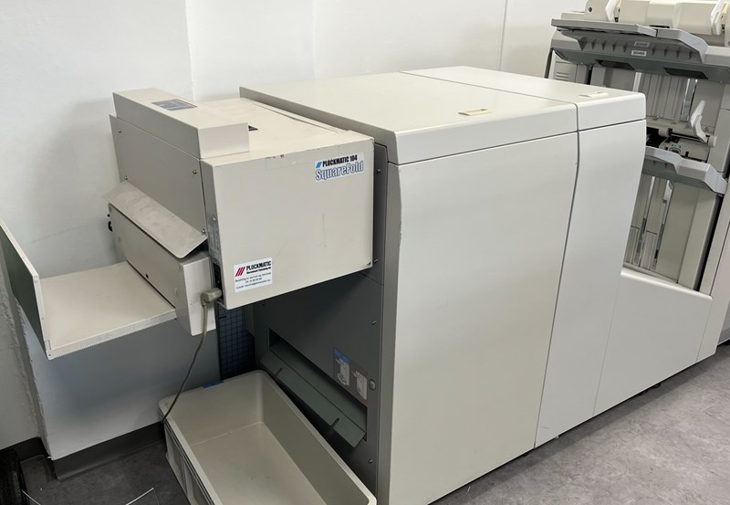 Canon ImagePress C800 with Three-Knife Trimmer + Square Fold | pressXchange