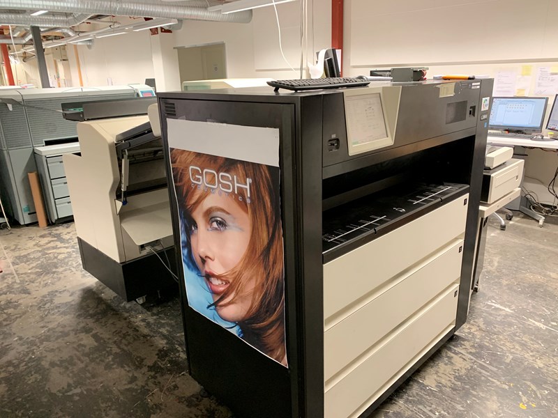 Konica Minolta KIP C7800 with KIPFOLD2000 | pressXchange