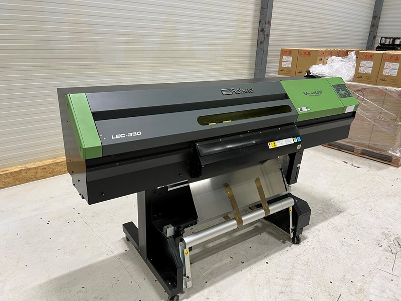 Roland VersaUV LEC-330 UV Printer / Cutter | pressXchange