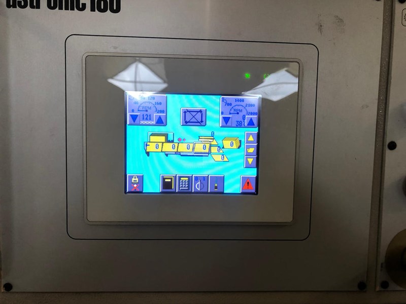 Meccanotecnica Aster Multiplex Plus gathering and sewing line | pressXchange