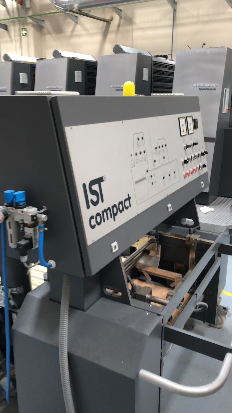 IST DRYSTAR UV SYSTEM | pressXchange