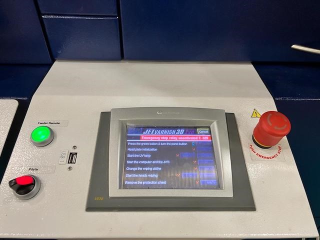 MGI Jet Varnish 3D EVO | pressXchange