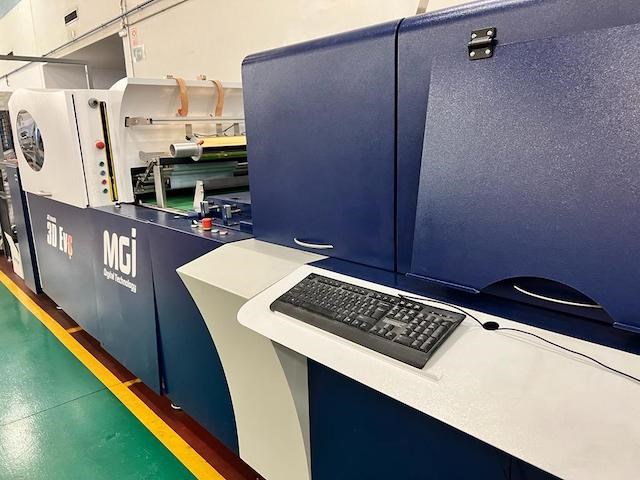 MGI Jet Varnish 3D EVO | pressXchange