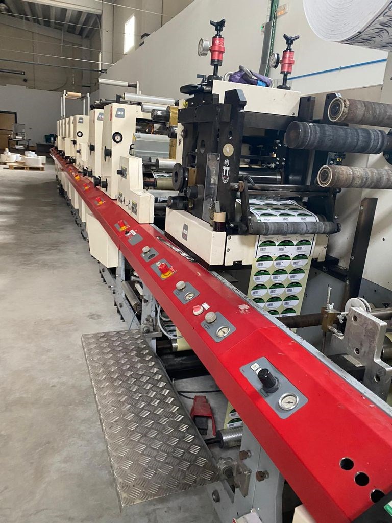 MPS EF330 8 | pressXchange