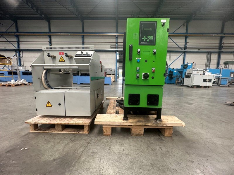 KOLBUS KM 410.B PUR Spine Gluing Unit / Rückenleimwerk | pressXchange