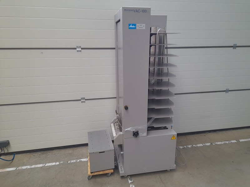 Horizon VAC-100 m | collator | 10 stations | 1998 | pressXchange