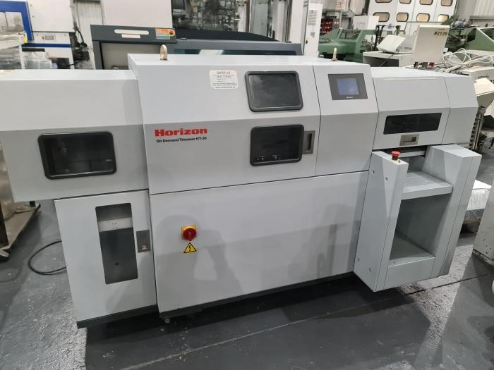 HORIZON HT 30 THREE SIDE TRIMMER | pressXchange