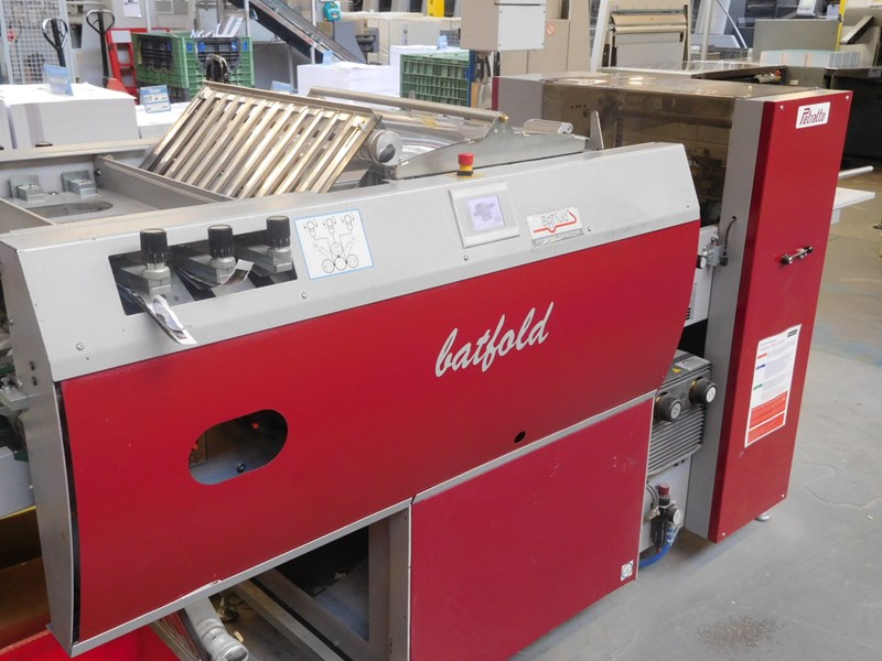 Petratto Batfold Folding Creasing Machine | pressXchange