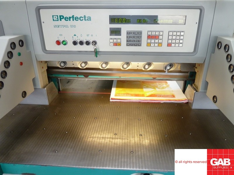 Perfecta 92 UC-2 paper cutter | pressXchange