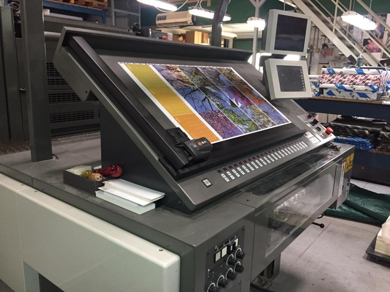 Komori ENTHRONE 29 5 | pressXchange
